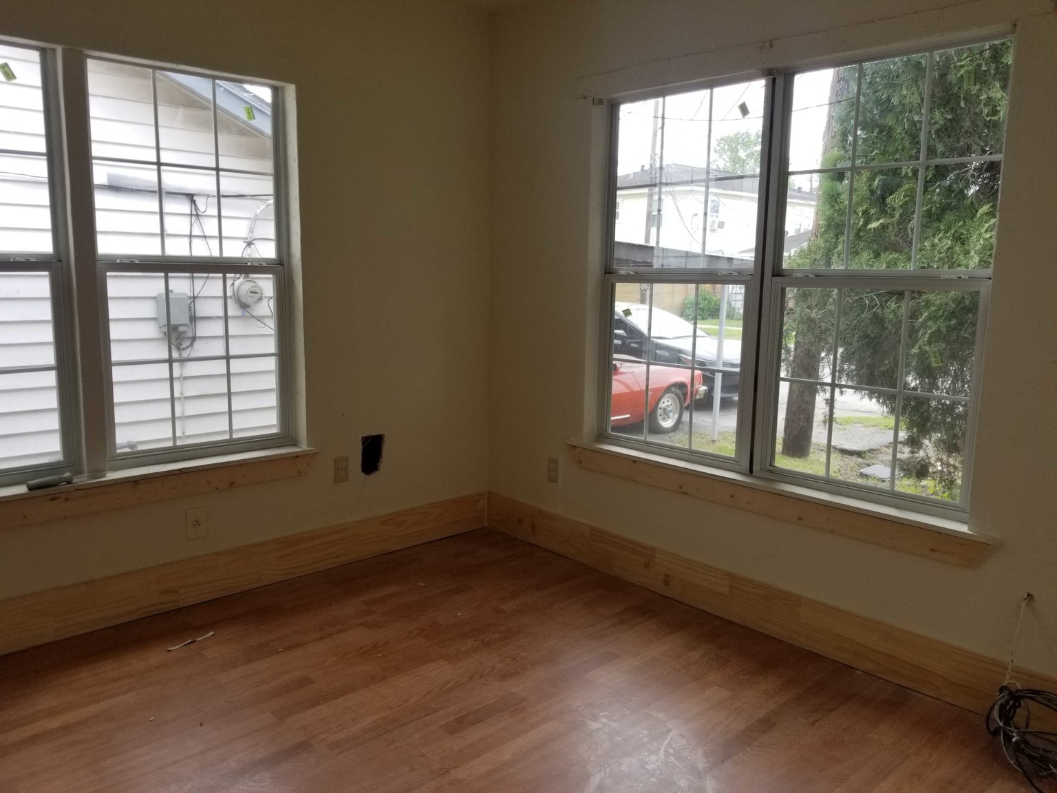 Tall Baseboards – Simple Home Flood Designs