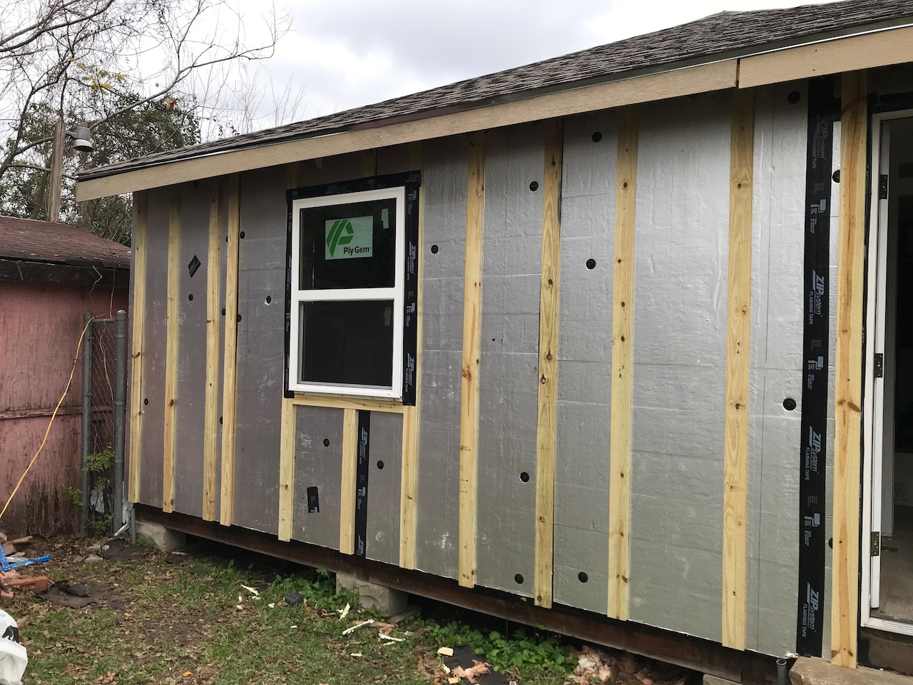 8′ Flood Resistant Wall – Simple Home Flood Designs